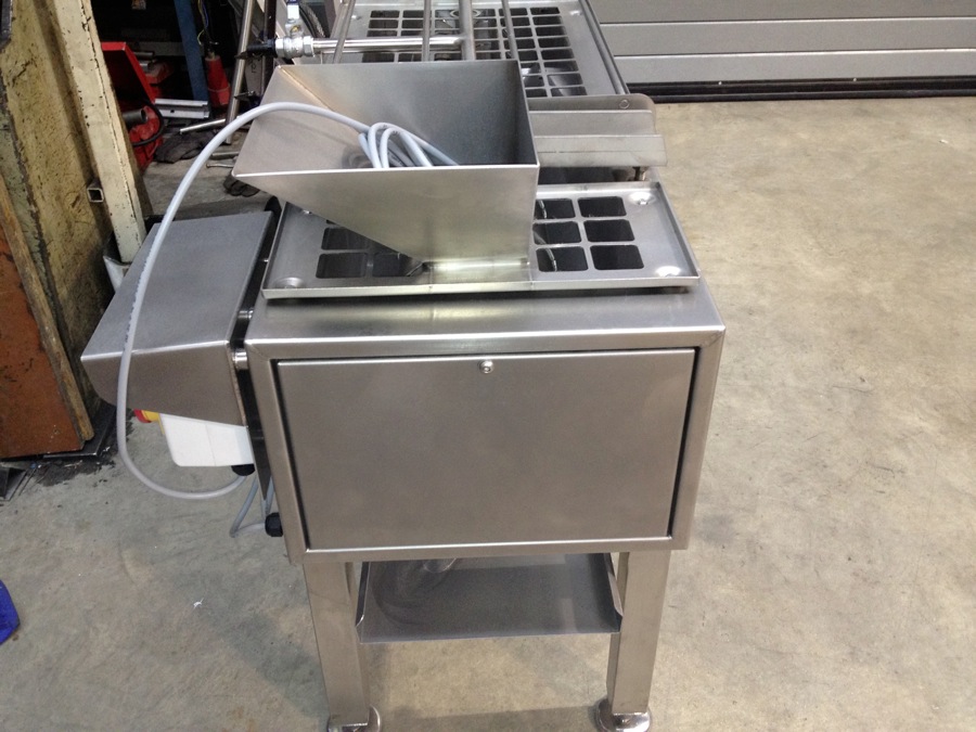 Agritec International – De-Slither Machine for Chips, Baton Carrots and ...