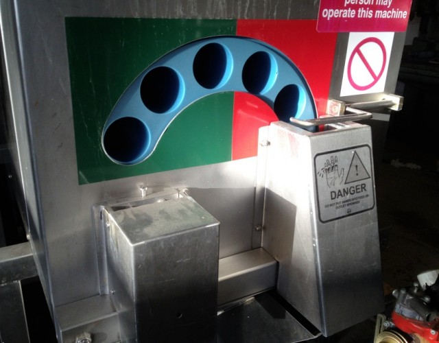 Agritec International – Used Carrot Baton Machine